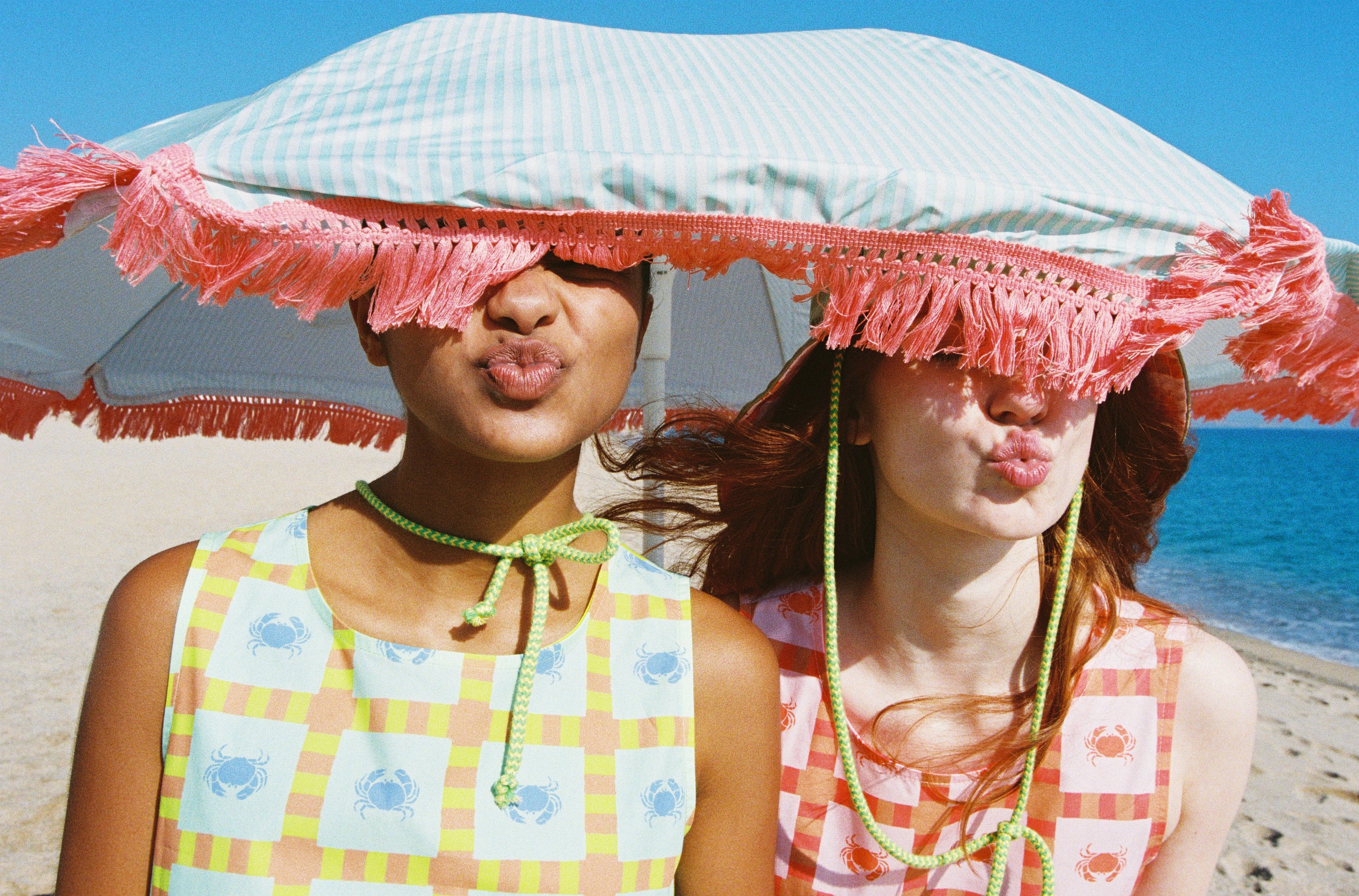 Dr Bloom | Dopamine fashion to fill your closet with color.